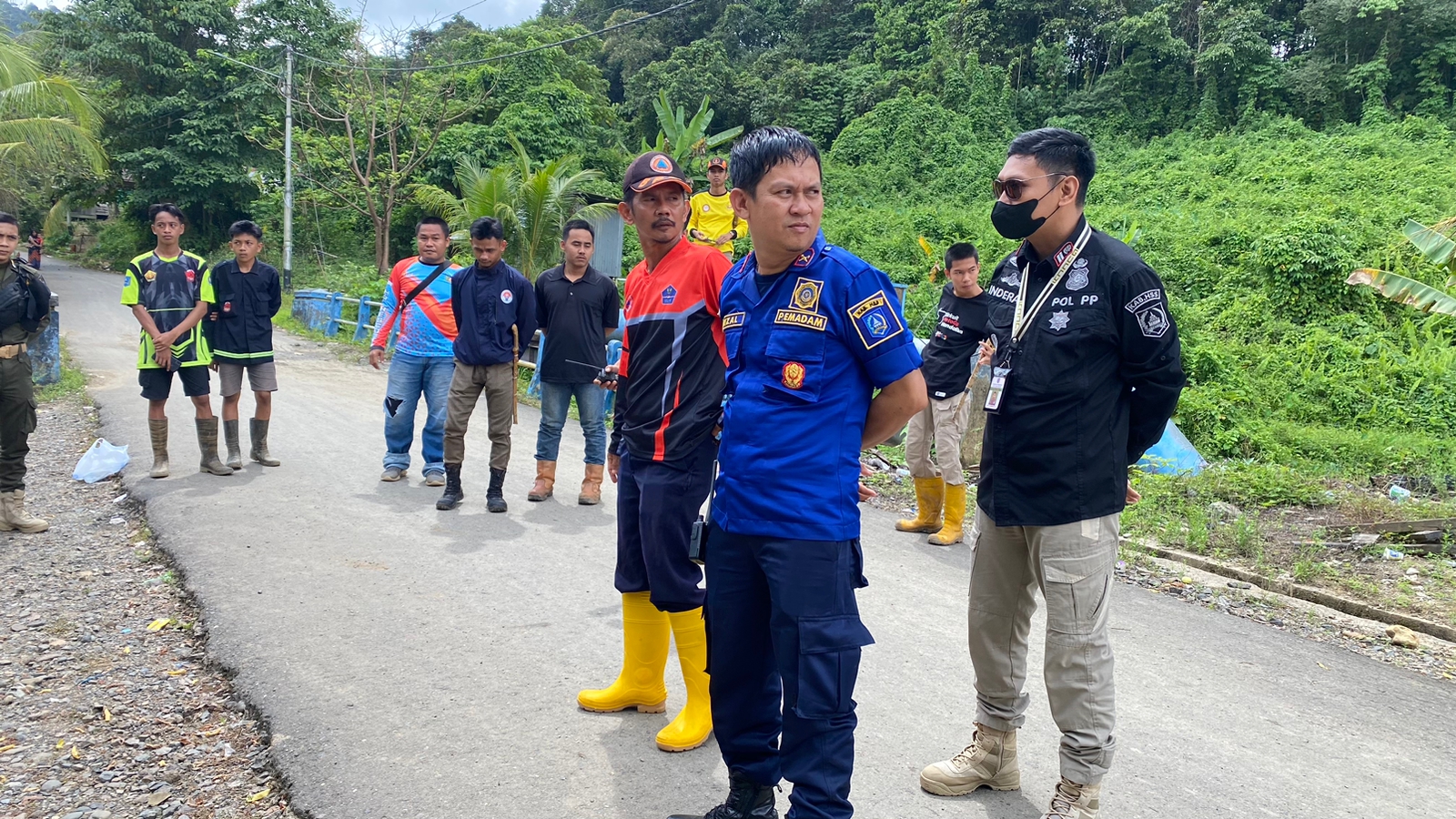 HARI KEDUA, TRC BPBD KAB. HSS LAKSANAKAN PENCARIAN ORANG HILANG DI DESA ...